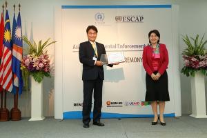 관세청 WCO RILO AP, ‘유엔환경계획’으로부터 공로상 수상